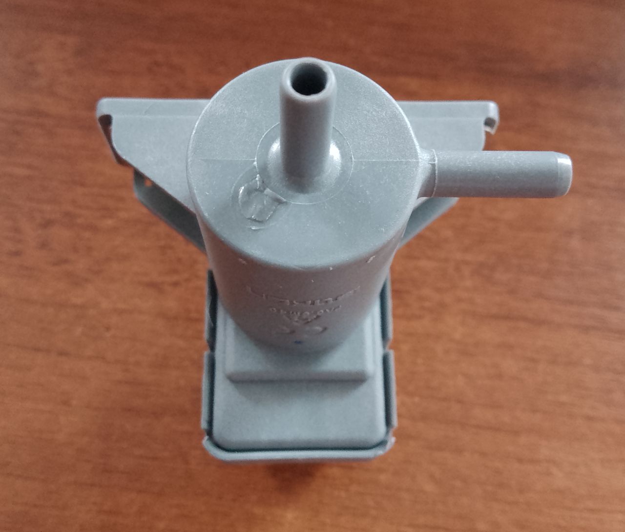 Клапан преобразователь давления наддува (клапан возврата ОГ) Renault ...